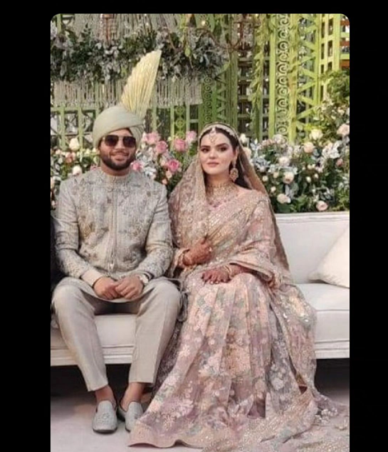 Imam-ul-Haq ties the knot with His best friend Anmol Mehmood